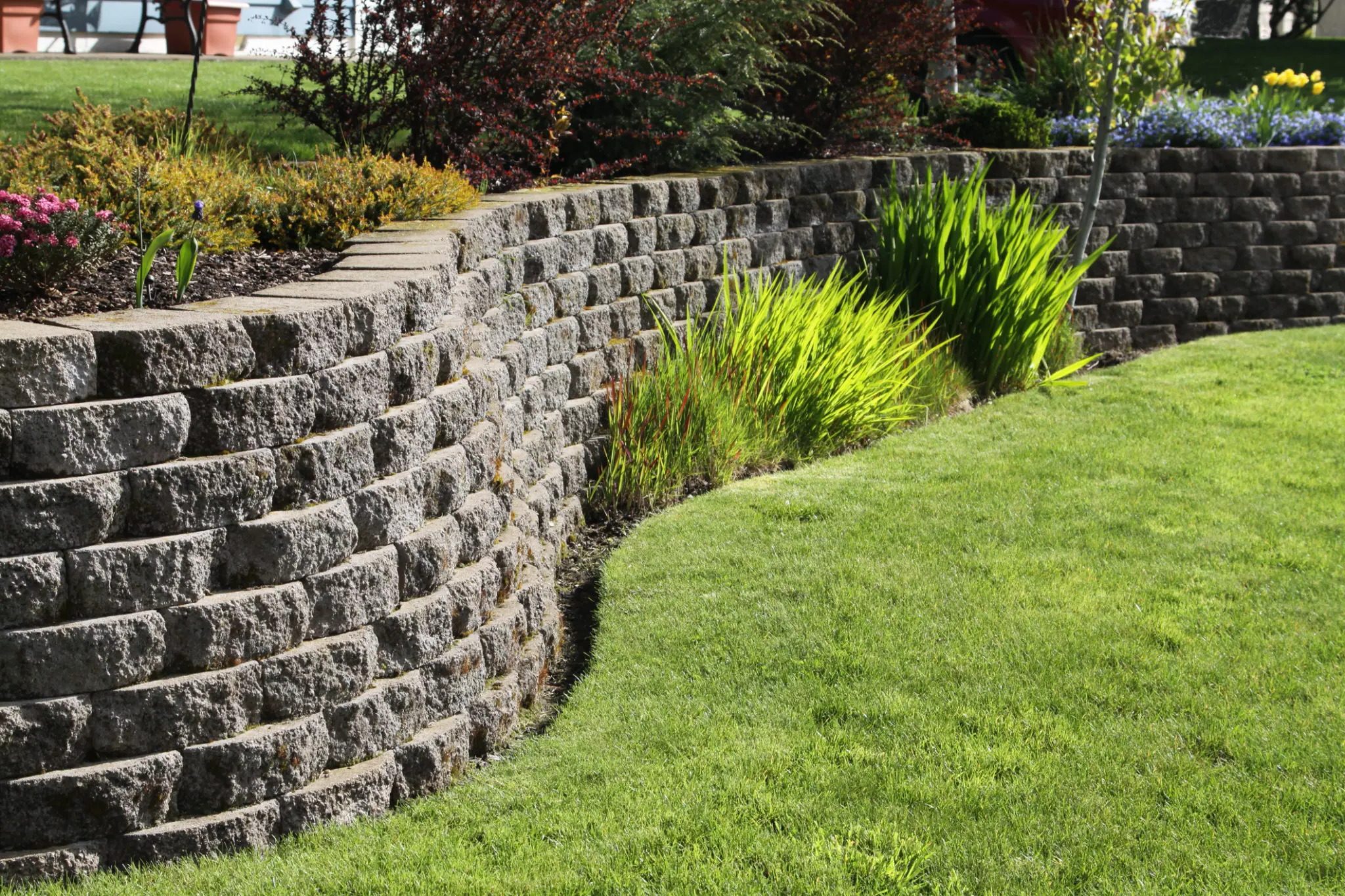 Retaining walls - Nature's Touch Landscaping
